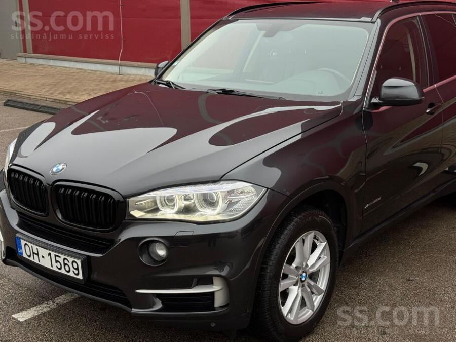 Pelēks BMW X5 2014 Jelgava, ar dzinēja tilpumu 3.00 L un nobraukumu 312 tūkst. km par 18400 €, foto 5 vietnē AUTOMOTO.COM.LV