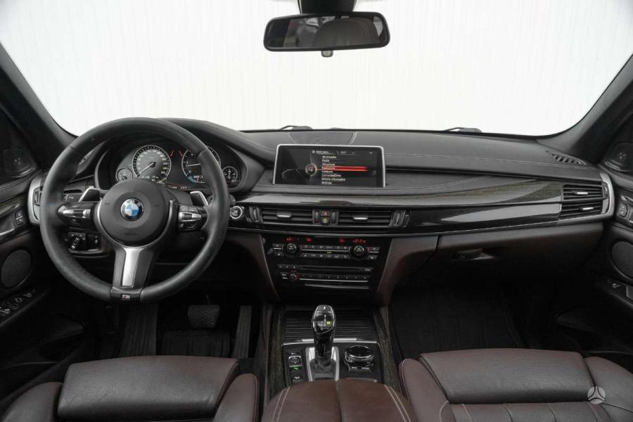 Pelēks BMW X5 2014 Viļņa, ar dzinēja tilpumu 2.99 L un nobraukumu 284 tūkst. km par 15500 €, foto 13 vietnē AUTOMOTO.COM.LV