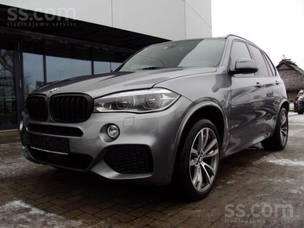 Grey BMW X5 2014 in Riga, with an engine capacity of 3.00 L and mileage of 210 thousand km for 22800 €, photo 1 on AUTOMOTO.COM.LV