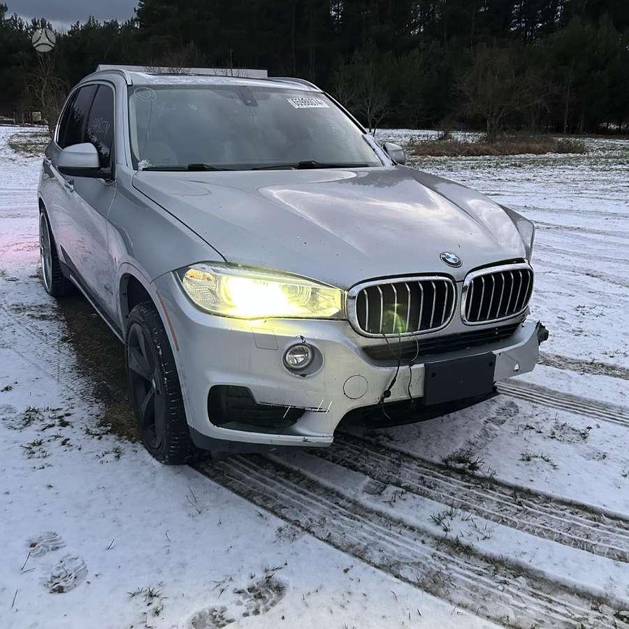 Grey BMW X5 2014 in Trakai, with an engine capacity of 2.98 L and mileage of 200 thousand km for 8100 €, photo 1 on AUTOMOTO.COM.LV