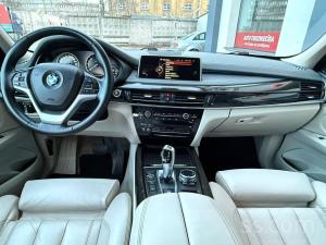 Grey BMW X5 2014 in Riga, with an engine capacity of 3.00 L and mileage of 331 thousand km for 15900 €, photo 19 on AUTOMOTO.COM.LV