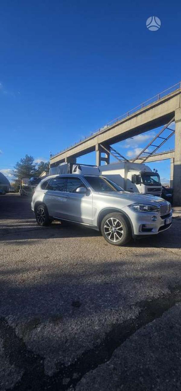 Pelēks BMW X5 2014 Kauņa, ar dzinēja tilpumu 2.00 L un nobraukumu 172 tūkst. km par 15650 €, foto 2 vietnē AUTOMOTO.COM.LV