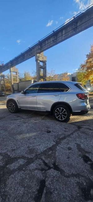Pelēks BMW X5 2014 Kauņa, ar dzinēja tilpumu 2.00 L un nobraukumu 172 tūkst. km par 15650 €, foto 8 vietnē AUTOMOTO.COM.LV