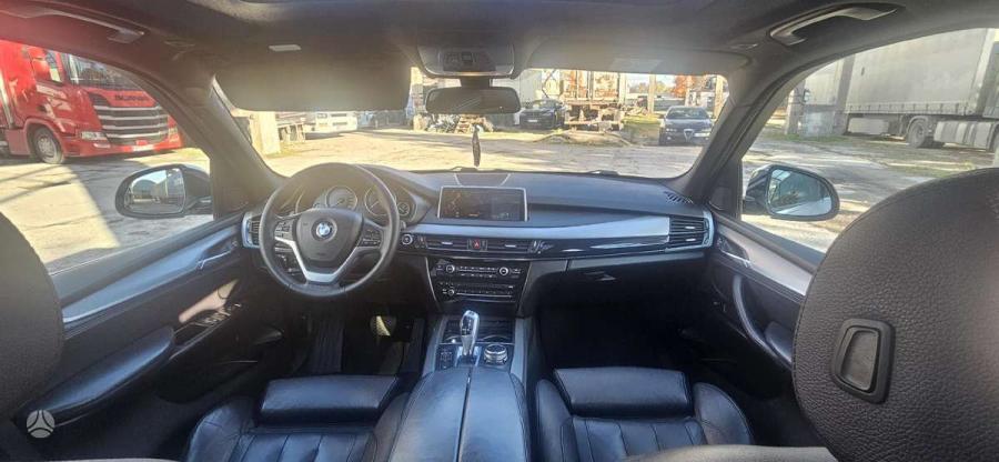 Pelēks BMW X5 2014 Kauņa, ar dzinēja tilpumu 2.00 L un nobraukumu 172 tūkst. km par 15650 €, foto 18 vietnē AUTOMOTO.COM.LV