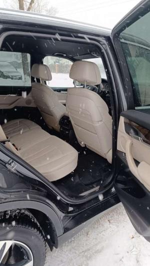 Pelēks BMW X5 2014 Alīta, ar dzinēja tilpumu 2.99 L un nobraukumu 230 tūkst. km par 11999 €, foto 14 vietnē AUTOMOTO.COM.LV