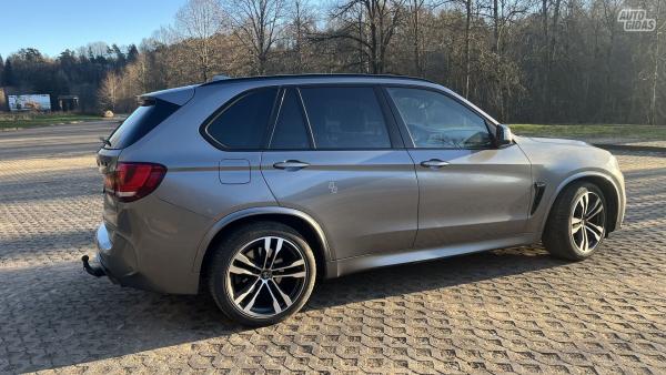 Pelēks BMW X5 2014 Viļņa, ar dzinēja tilpumu 3.00 L un nobraukumu 220 tūkst. km par 20490 €, foto 5 vietnē AUTOMOTO.COM.LV