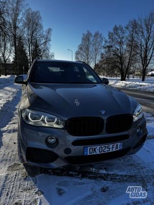 Pelēks BMW X5 2014 Tauragė, ar dzinēja tilpumu 3.00 L un nobraukumu 244 tūkst. km par 20500 €, foto 3 vietnē AUTOMOTO.COM.LV