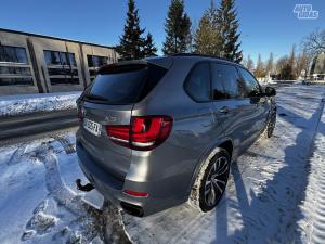 Pelēks BMW X5 2014 Tauragė, ar dzinēja tilpumu 3.00 L un nobraukumu 244 tūkst. km par 20500 €, foto 5 vietnē AUTOMOTO.COM.LV