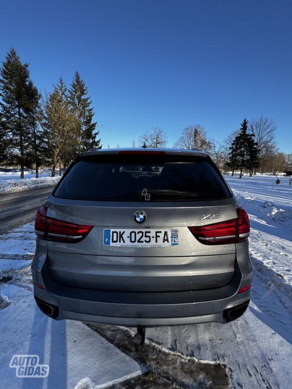 Pelēks BMW X5 2014 Tauragė, ar dzinēja tilpumu 3.00 L un nobraukumu 244 tūkst. km par 20500 €, foto 6 vietnē AUTOMOTO.COM.LV
