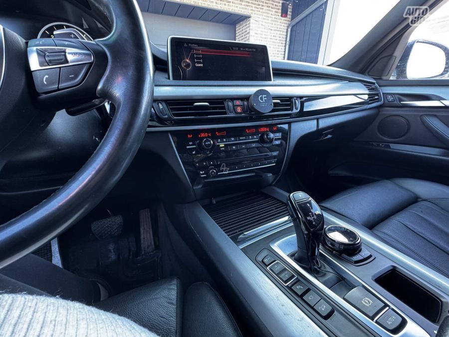 Pelēks BMW X5 2014 Tauragė, ar dzinēja tilpumu 3.00 L un nobraukumu 244 tūkst. km par 20500 €, foto 12 vietnē AUTOMOTO.COM.LV