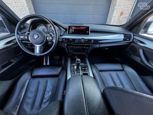 Pelēks BMW X5 2014 Tauragė, ar dzinēja tilpumu 3.00 L un nobraukumu 244 tūkst. km par 20500 €, foto 14 vietnē AUTOMOTO.COM.LV