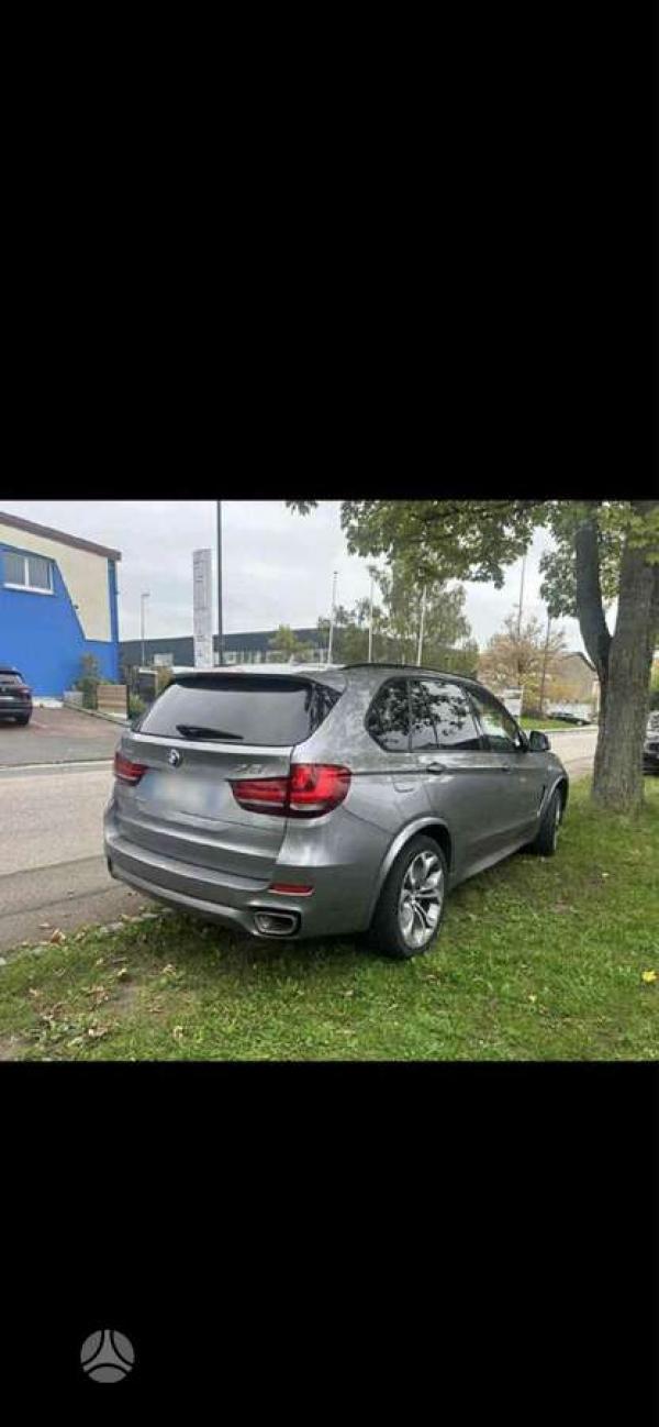Pelēks BMW X5 2014 Klaipėda, ar dzinēja tilpumu 2.99 L un nobraukumu 270 tūkst. km par 12900 €, foto 2 vietnē AUTOMOTO.COM.LV