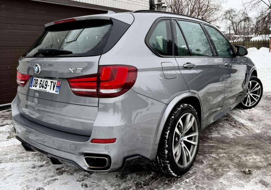 Grey BMW X5 2014 in Kaisiadorys, with an engine capacity of 0.00 L and mileage of 240 thousand km for 19750 €, photo 7 on AUTOMOTO.COM.LV
