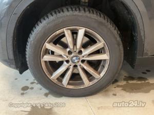 Grey BMW X5 2014 in Tallinn, with an engine capacity of 3.00 L and mileage of 286 thousand km for 17250 €, photo 6 on AUTOMOTO.COM.LV