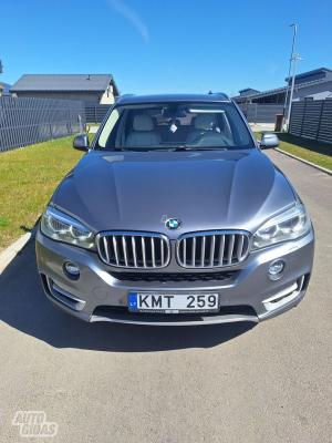 Pelēks BMW X5 2014 Klaipėda, ar dzinēja tilpumu 3.00 L un nobraukumu 284 tūkst. km par 15000 €, foto  vietnē AUTOMOTO.COM.LV