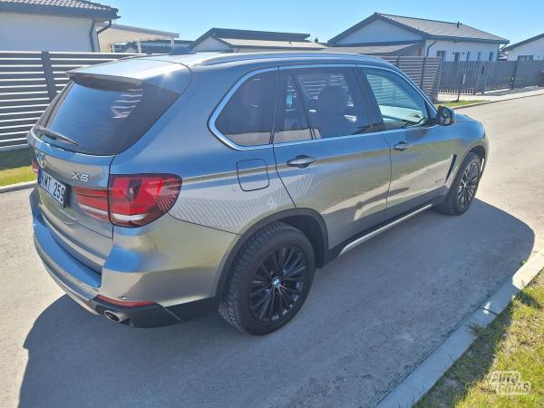 Grey BMW X5 2014 in Klaipeda, with an engine capacity of 3.00 L and mileage of 284 thousand km for 15000 €, photo 6 on AUTOMOTO.COM.LV