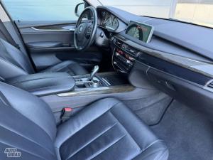 Grey BMW X5 2014 in Siauliai, with an engine capacity of 2.00 L and mileage of 310 thousand km for 17750 €, photo 15 on AUTOMOTO.COM.LV