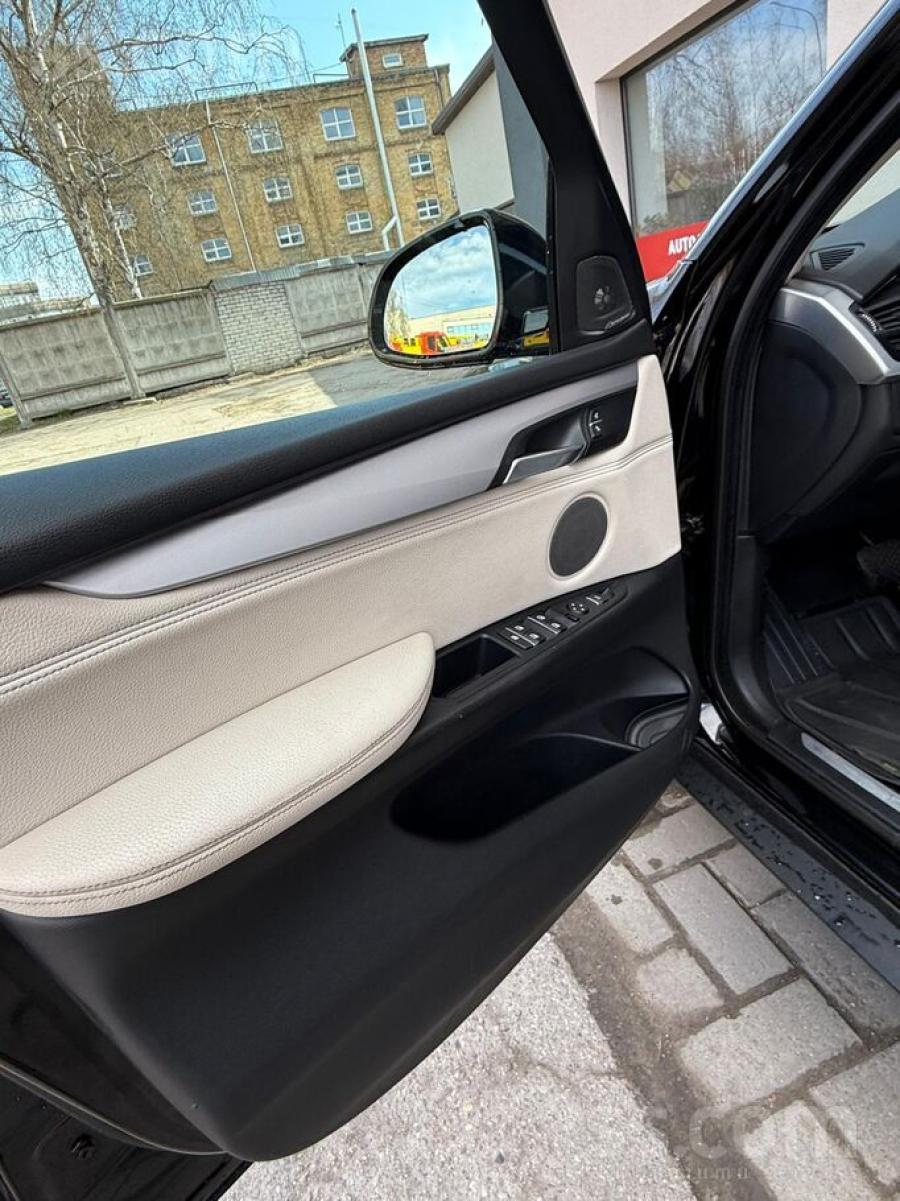 Pelēks BMW X5 2014 Rīga, ar dzinēja tilpumu 3.00 L un nobraukumu 125 tūkst. km par 18400 €, foto 10 vietnē AUTOMOTO.COM.LV
