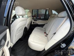Pelēks BMW X5 2014 Rīga, ar dzinēja tilpumu 3.00 L un nobraukumu 125 tūkst. km par 18400 €, foto 14 vietnē AUTOMOTO.COM.LV