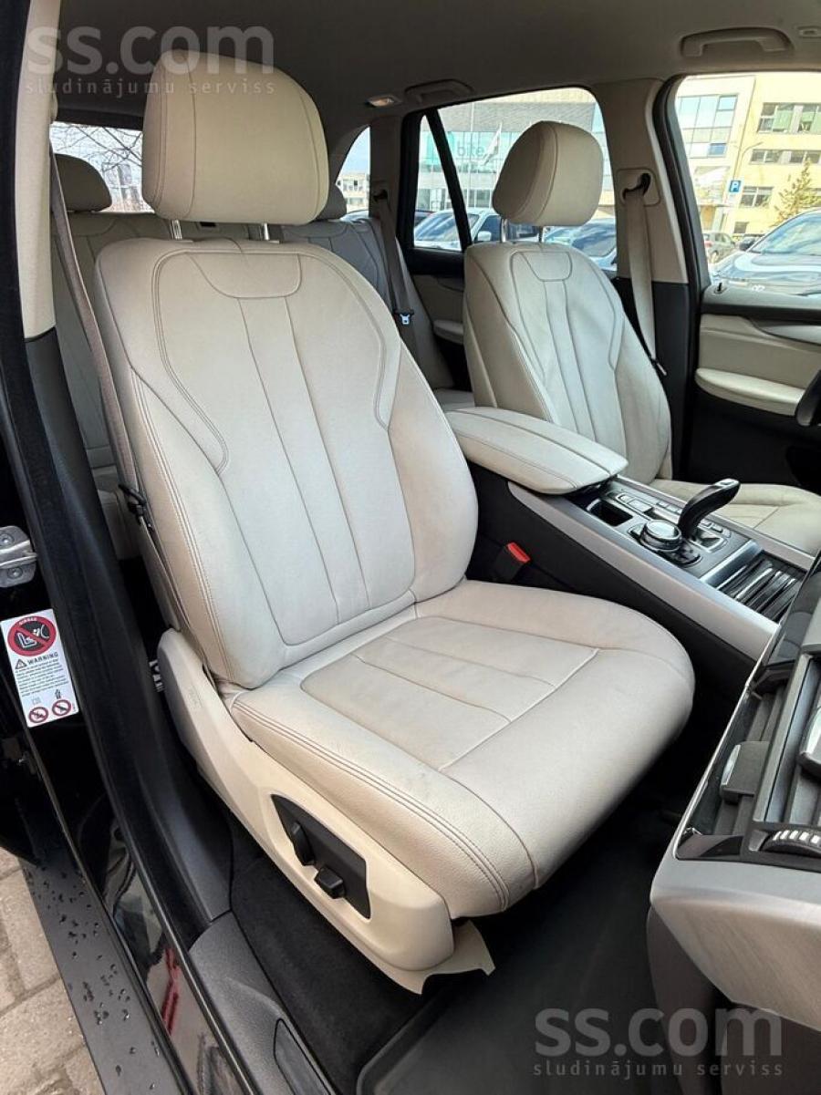 Pelēks BMW X5 2014 Rīga, ar dzinēja tilpumu 3.00 L un nobraukumu 125 tūkst. km par 18400 €, foto 19 vietnē AUTOMOTO.COM.LV
