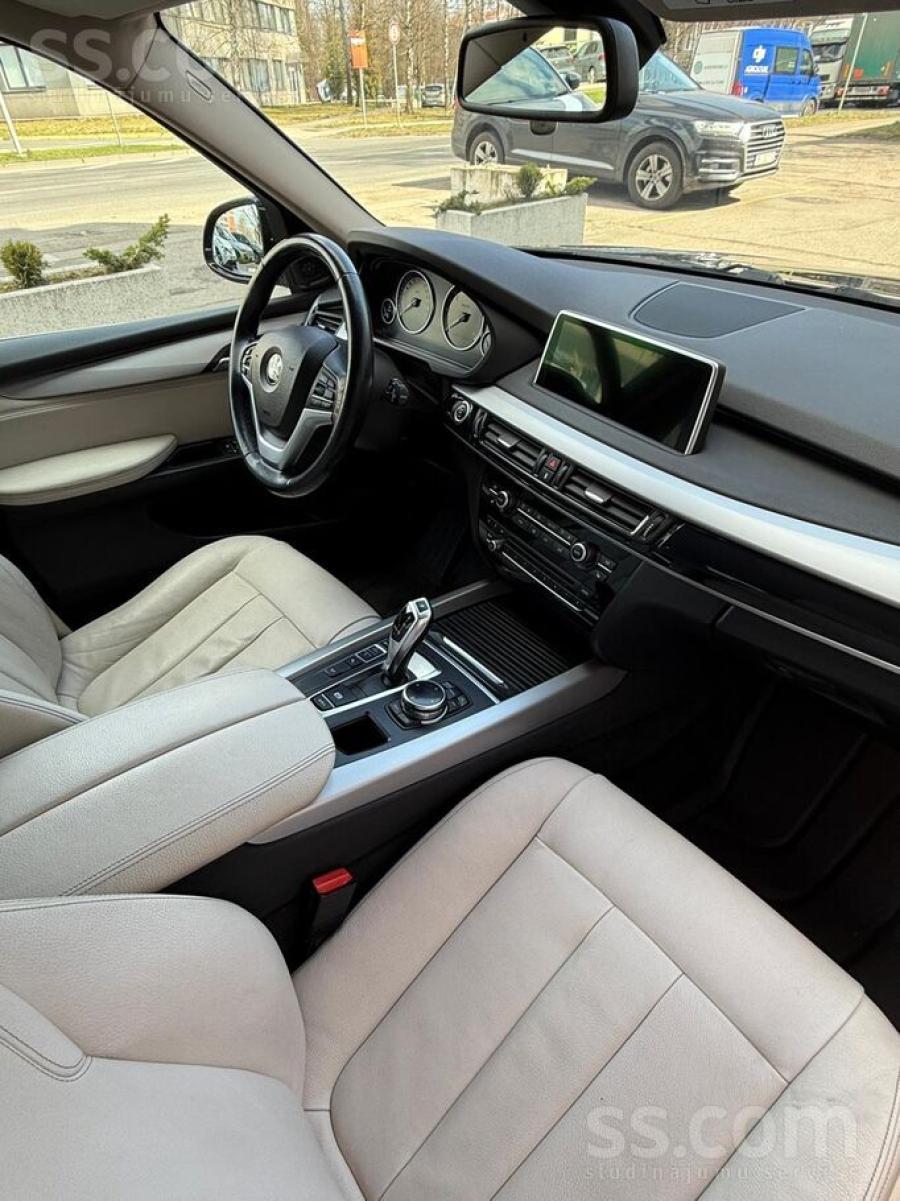 Pelēks BMW X5 2014 Rīga, ar dzinēja tilpumu 3.00 L un nobraukumu 125 tūkst. km par 18400 €, foto 20 vietnē AUTOMOTO.COM.LV