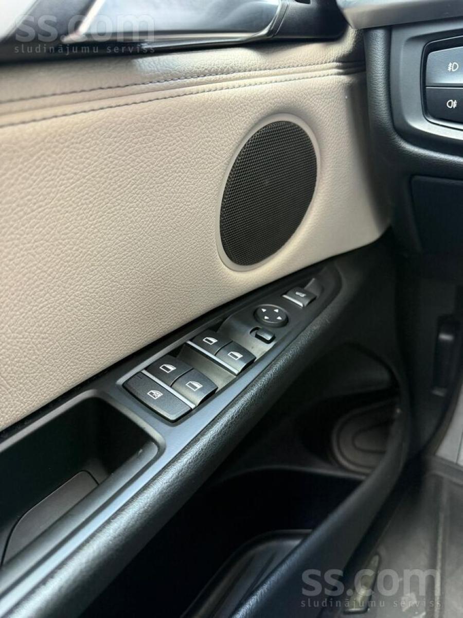 Pelēks BMW X5 2014 Rīga, ar dzinēja tilpumu 3.00 L un nobraukumu 125 tūkst. km par 18400 €, foto 22 vietnē AUTOMOTO.COM.LV