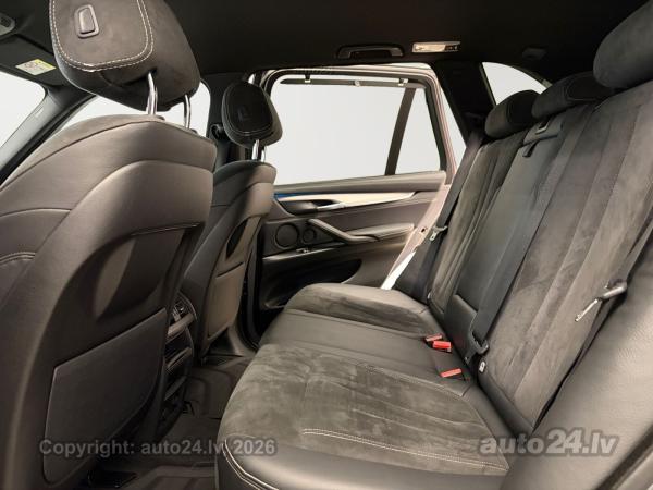 Pelēks BMW X5 2014 Tallina, ar dzinēja tilpumu 3.00 L un nobraukumu 243 tūkst. km par 20900 €, foto 6 vietnē AUTOMOTO.COM.LV