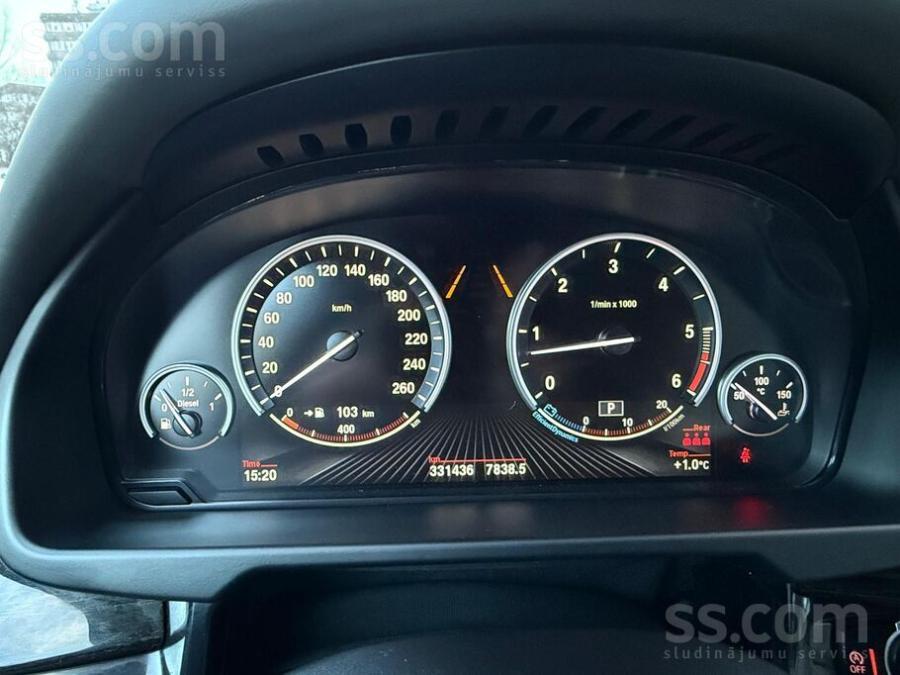 Grey BMW X5 2014 in Riga, with an engine capacity of 3.00 L and mileage of 331 thousand km for 14990 €, photo 16 on AUTOMOTO.COM.LV