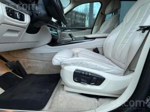 Grey BMW X5 2014 in Riga, with an engine capacity of 3.00 L and mileage of 331 thousand km for 14990 €, photo 24 on AUTOMOTO.COM.LV
