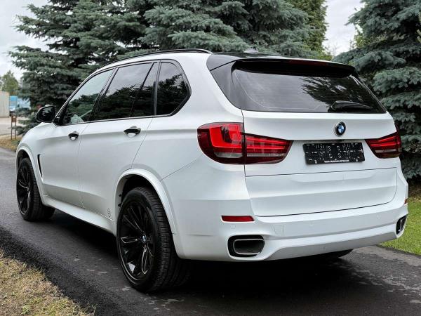 Pelēks BMW X5 2014 Utena, ar dzinēja tilpumu 2.99 L un nobraukumu 205 tūkst. km par 17700 €, foto 5 vietnē AUTOMOTO.COM.LV