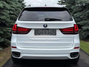 Grey BMW X5 2014 in Utena, with an engine capacity of 2.99 L and mileage of 205 thousand km for 17700 €, photo 8 on AUTOMOTO.COM.LV