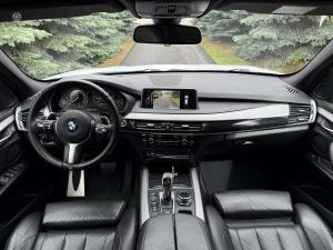 Grey BMW X5 2014 in Utena, with an engine capacity of 2.99 L and mileage of 205 thousand km for 17700 €, photo 13 on AUTOMOTO.COM.LV