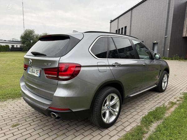 Pelēks BMW X5 2014 Tauragė, ar dzinēja tilpumu 2.00 L un nobraukumu 225 tūkst. km par 16900 €, foto 9 vietnē AUTOMOTO.COM.LV