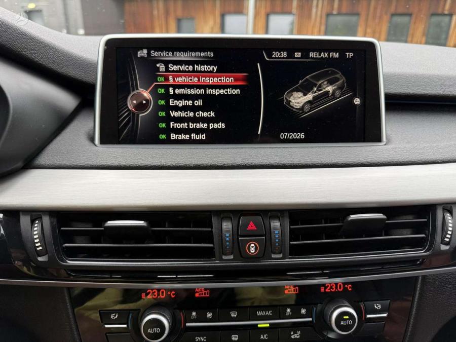 Pelēks BMW X5 2014 Tauragė, ar dzinēja tilpumu 2.00 L un nobraukumu 225 tūkst. km par 16900 €, foto 25 vietnē AUTOMOTO.COM.LV