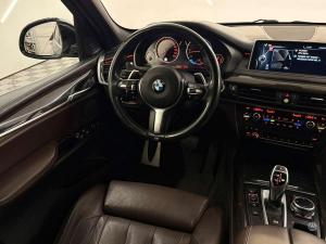 Pelēks BMW X5 2014 Marijampole, ar dzinēja tilpumu 2.99 L un nobraukumu 155 tūkst. km par 20999 €, foto 5 vietnē AUTOMOTO.COM.LV