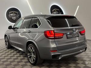 Pelēks BMW X5 2014 Marijampole, ar dzinēja tilpumu 2.99 L un nobraukumu 155 tūkst. km par 20999 €, foto 22 vietnē AUTOMOTO.COM.LV