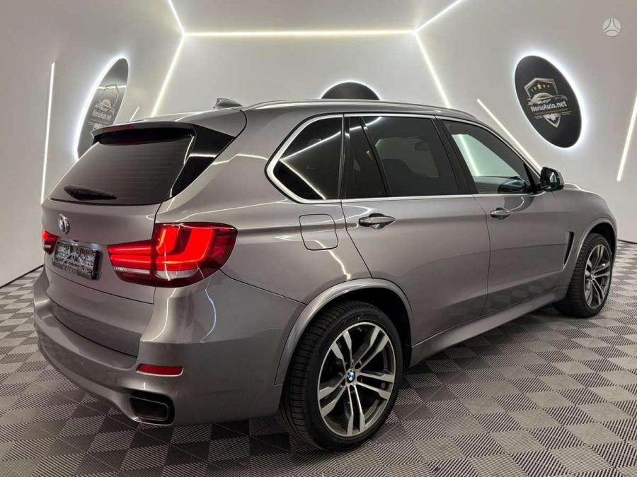Pelēks BMW X5 2014 Marijampole, ar dzinēja tilpumu 2.99 L un nobraukumu 155 tūkst. km par 20999 €, foto 26 vietnē AUTOMOTO.COM.LV