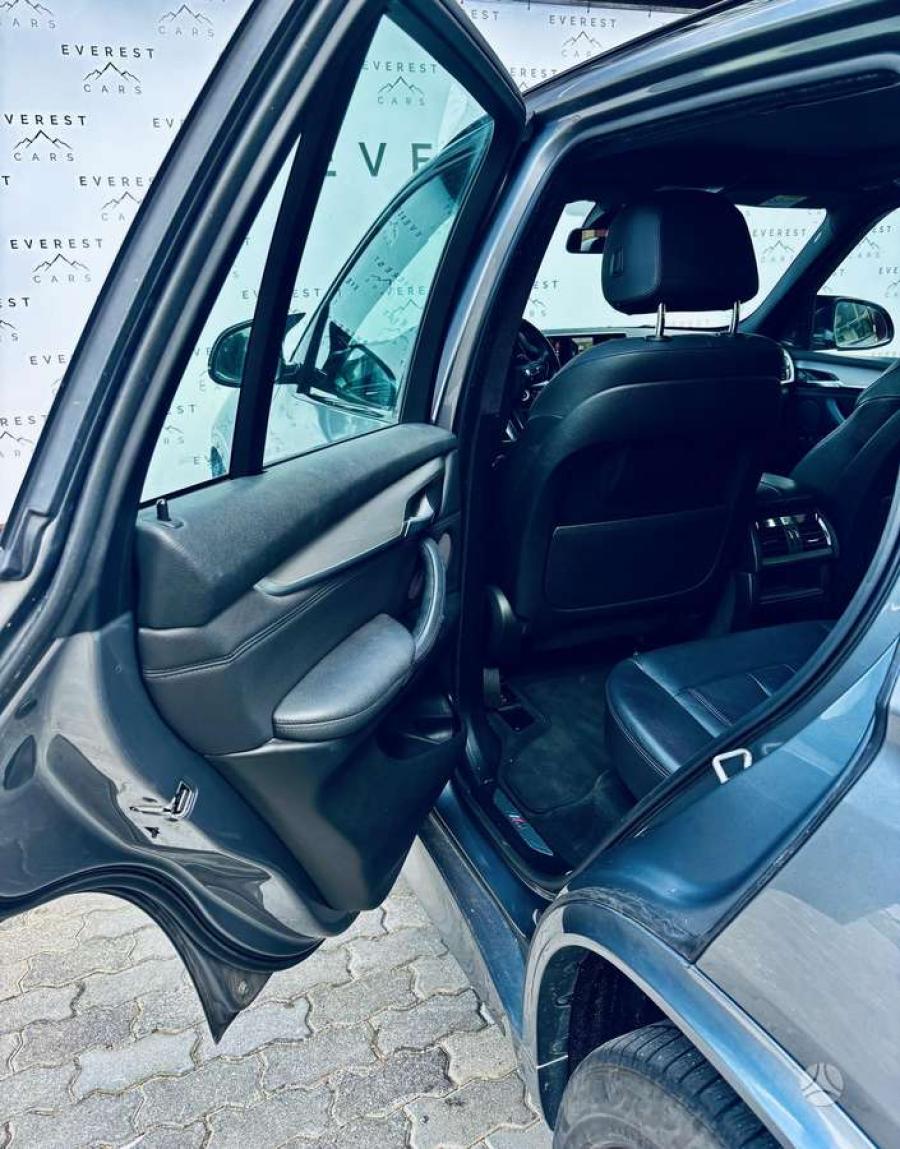 Grey BMW X5 2014 in Kaisiadorys, with an engine capacity of 2.99 L and mileage of 242 thousand km for 19550 €, photo 22 on AUTOMOTO.COM.LV