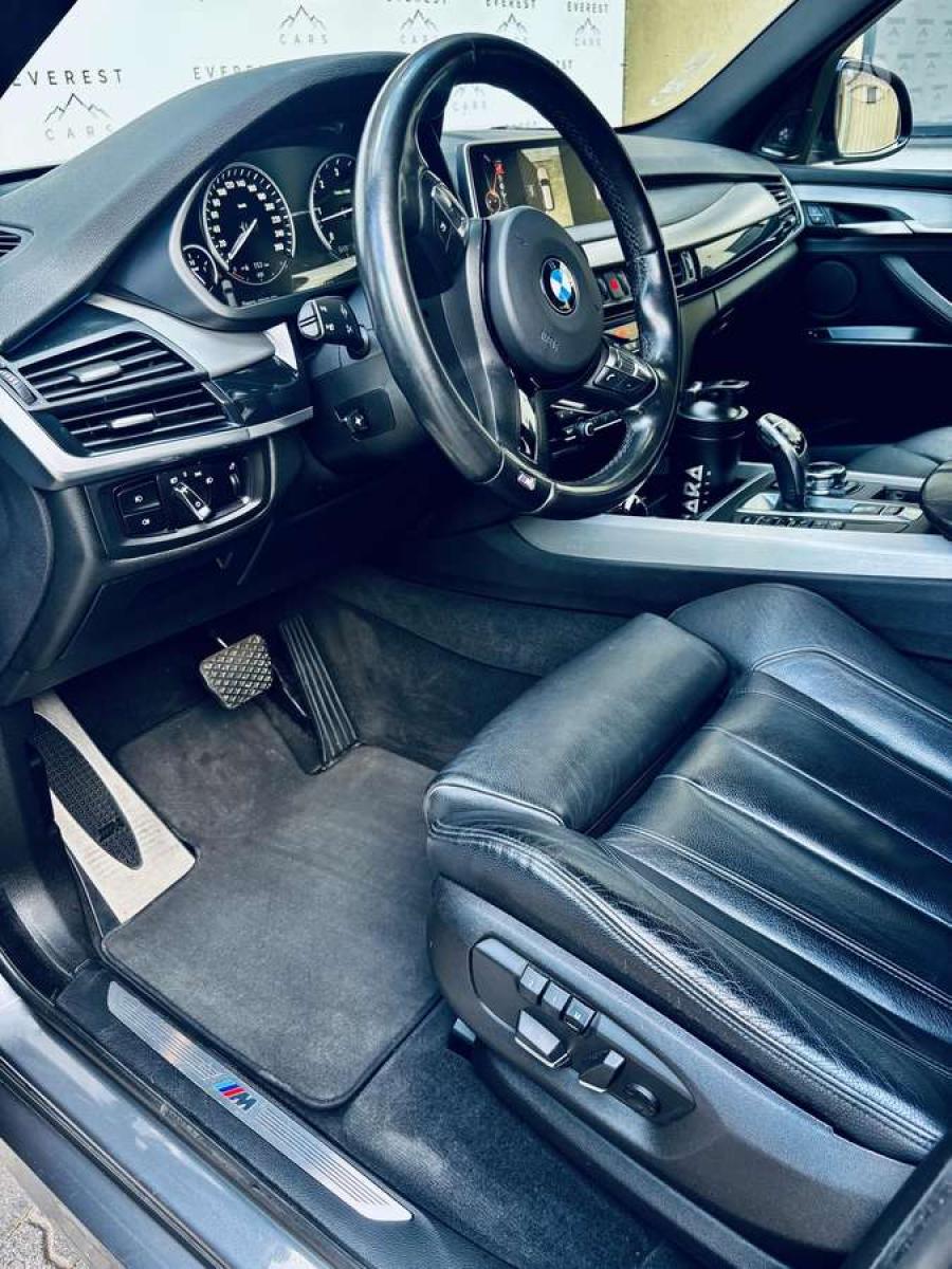 Grey BMW X5 2014 in Kaisiadorys, with an engine capacity of 2.99 L and mileage of 242 thousand km for 19550 €, photo 24 on AUTOMOTO.COM.LV