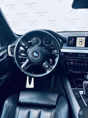 Grey BMW X5 2014 in Kaisiadorys, with an engine capacity of 2.99 L and mileage of 242 thousand km for 19550 €, photo 28 on AUTOMOTO.COM.LV