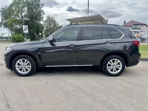 Pelēks BMW X5 2014 Tauragė, ar dzinēja tilpumu 2.99 L un nobraukumu 300 tūkst. km par 14900 €, foto 6 vietnē AUTOMOTO.COM.LV