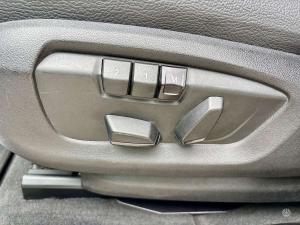Pelēks BMW X5 2014 Tauragė, ar dzinēja tilpumu 2.99 L un nobraukumu 300 tūkst. km par 14900 €, foto 21 vietnē AUTOMOTO.COM.LV