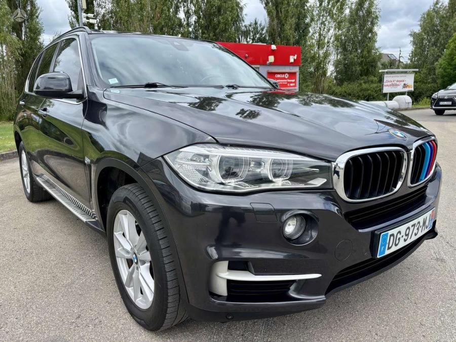 Pelēks BMW X5 2014 Tauragė, ar dzinēja tilpumu 2.99 L un nobraukumu 300 tūkst. km par 14900 €, foto 28 vietnē AUTOMOTO.COM.LV