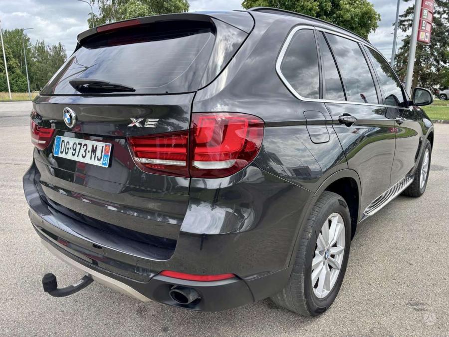 Pelēks BMW X5 2014 Tauragė, ar dzinēja tilpumu 2.99 L un nobraukumu 300 tūkst. km par 14900 €, foto 29 vietnē AUTOMOTO.COM.LV