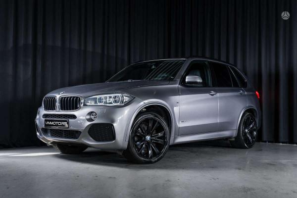 Grey BMW X5 2014 in Vilnius, with an engine capacity of 2.99 L and mileage of 180 thousand km for 24999 €, photo 1 on AUTOMOTO.COM.LV