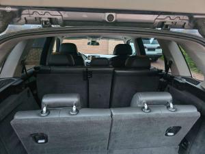 Grey BMW X5 2014 in Utena, with an engine capacity of 2.99 L and mileage of 308 thousand km for 13700 €, photo 16 on AUTOMOTO.COM.LV