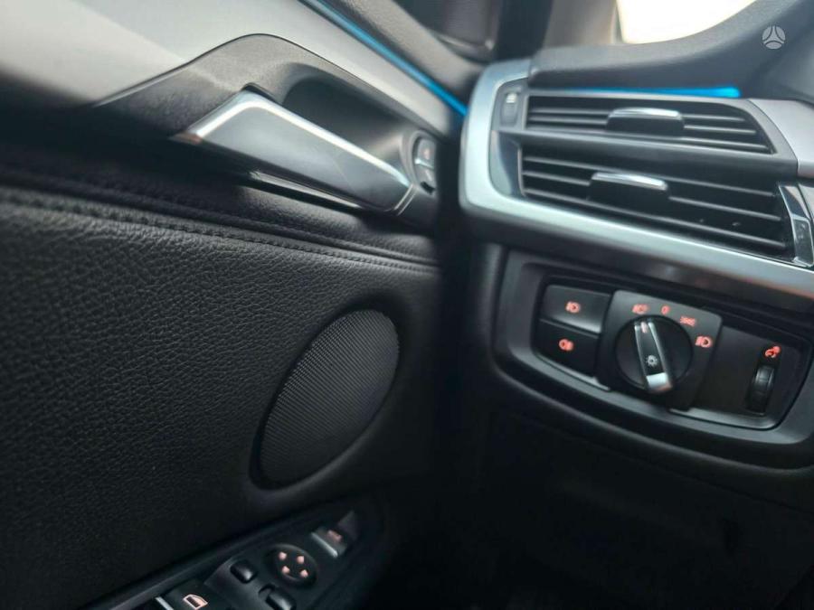 Grey BMW X5 2014 in Utena, with an engine capacity of 2.99 L and mileage of 308 thousand km for 13700 €, photo 17 on AUTOMOTO.COM.LV