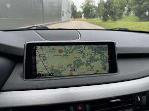Grey BMW X5 2014 in Alytus, with an engine capacity of 3.00 L and mileage of 338 thousand km for 13950 €, photo 15 on AUTOMOTO.COM.LV