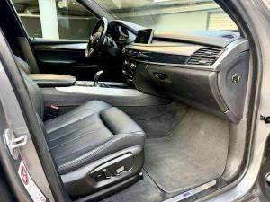 Grey BMW X5 2014 in Kaunas, with an engine capacity of 0.00 L and mileage of 242 thousand km for 17400 €, photo 14 on AUTOMOTO.COM.LV