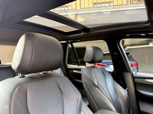 Grey BMW X5 2014 in Kaunas, with an engine capacity of 0.00 L and mileage of 242 thousand km for 17400 €, photo 19 on AUTOMOTO.COM.LV